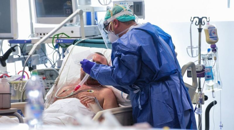 El 80% de los pacientes intubados podrían morir a pesar de recibir ...